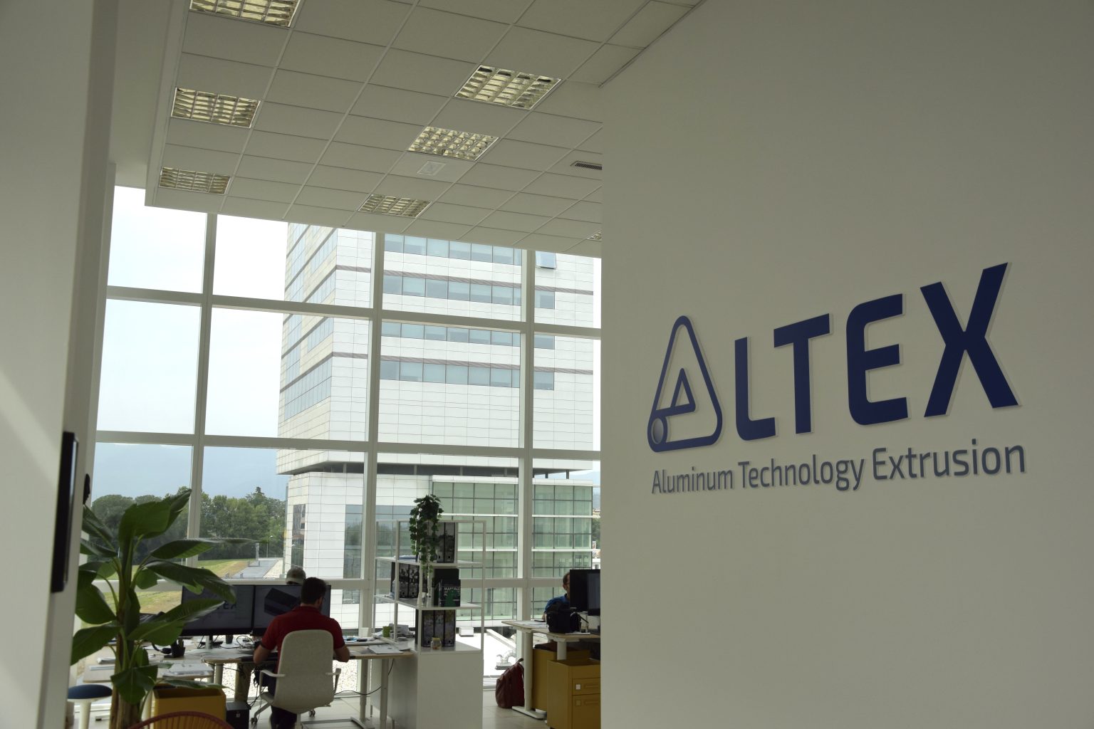 Aluminum Extrusion Machinery - Altex Srl